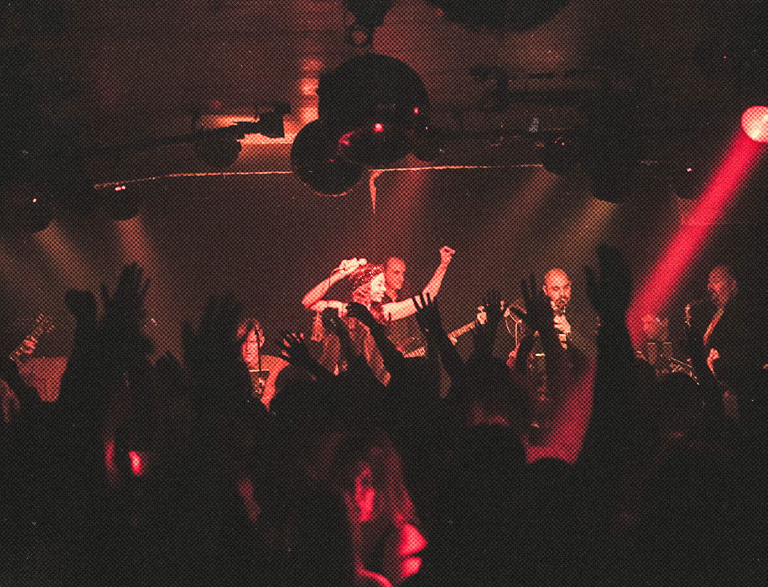 Live Music & DJs 'til 3am - Shoreditch